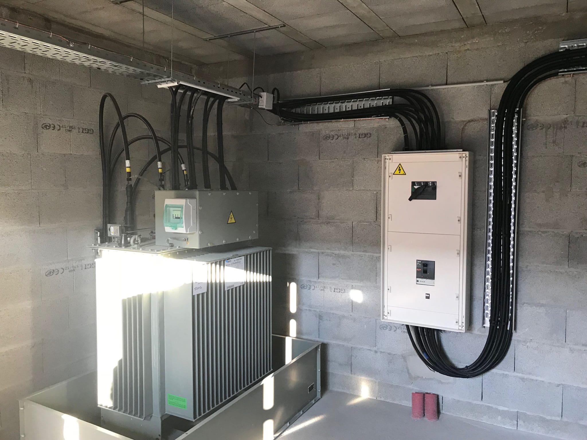 Réalisation d'un poste moyenne tension (73) | Lamia